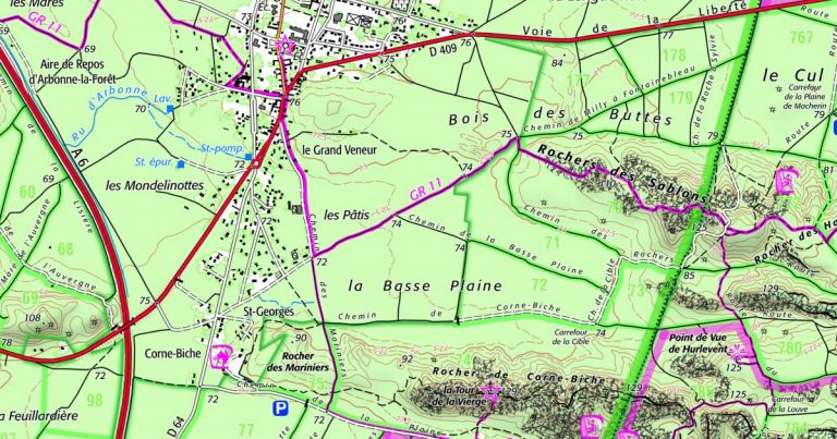 Apprendre à lire une carte IGN : les symboles et la légende